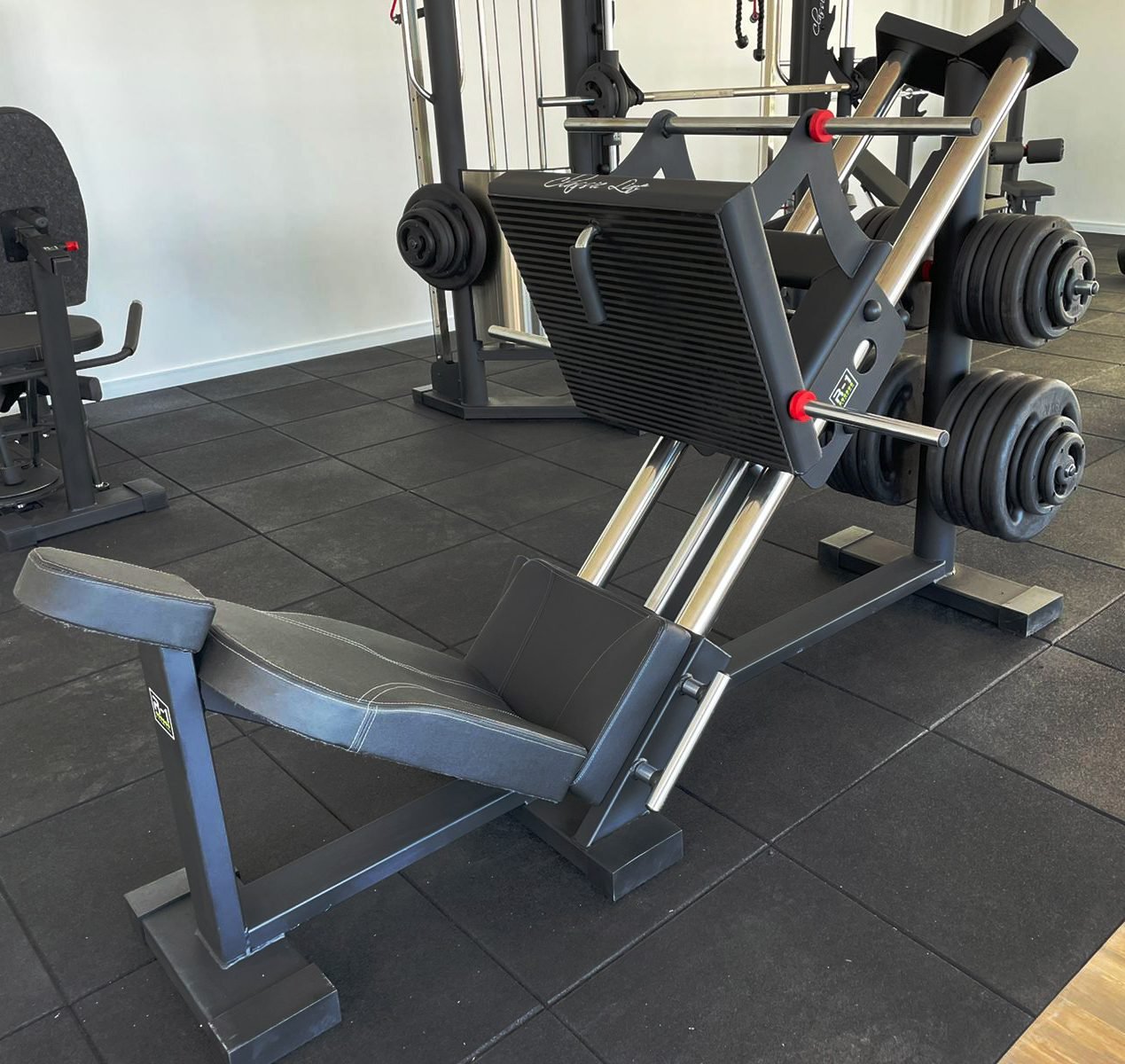 Leg Press 45 graus - R‐1 Fitness