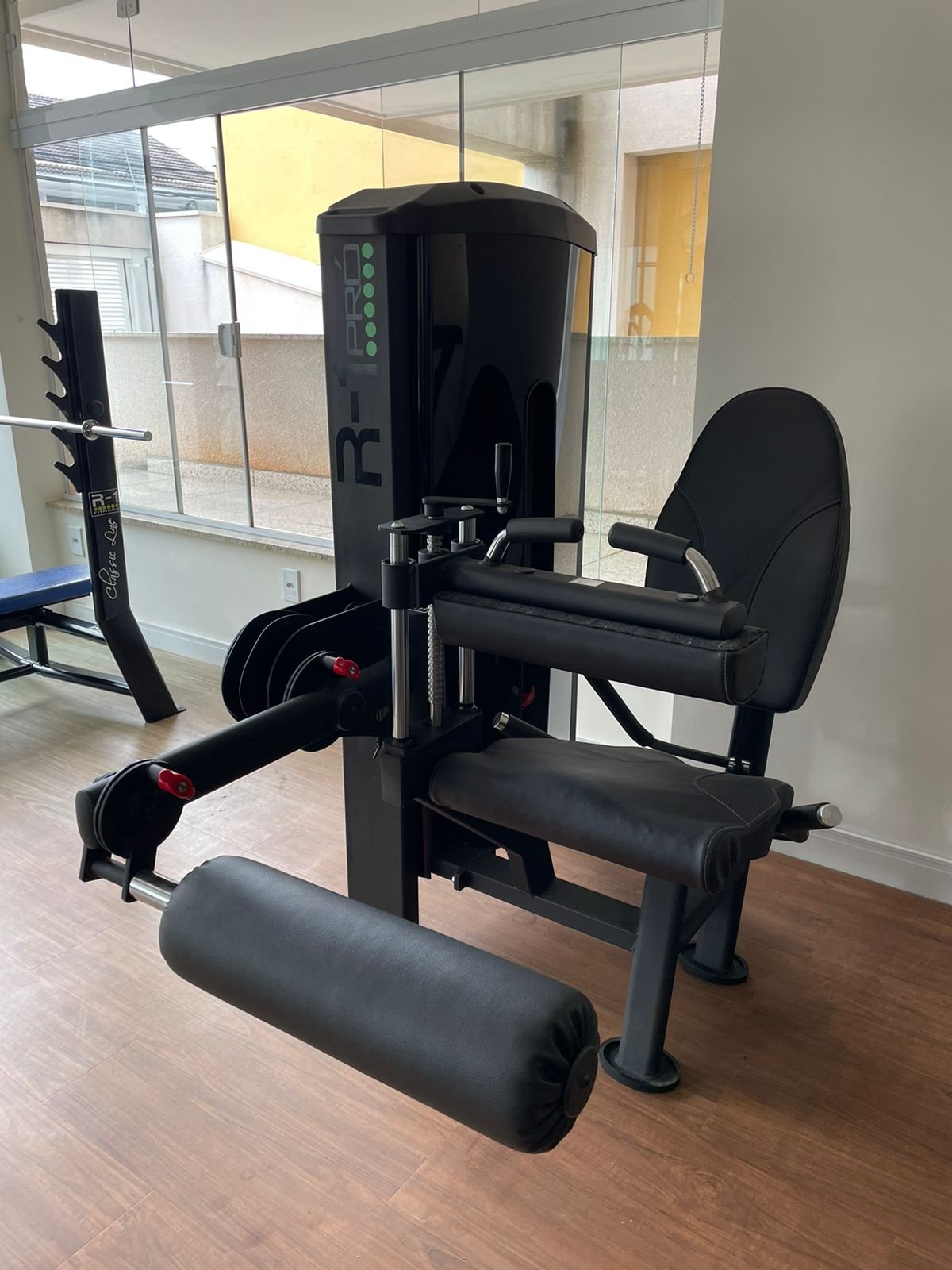 Extensora/ Flexora Pró - R‐1 Fitness